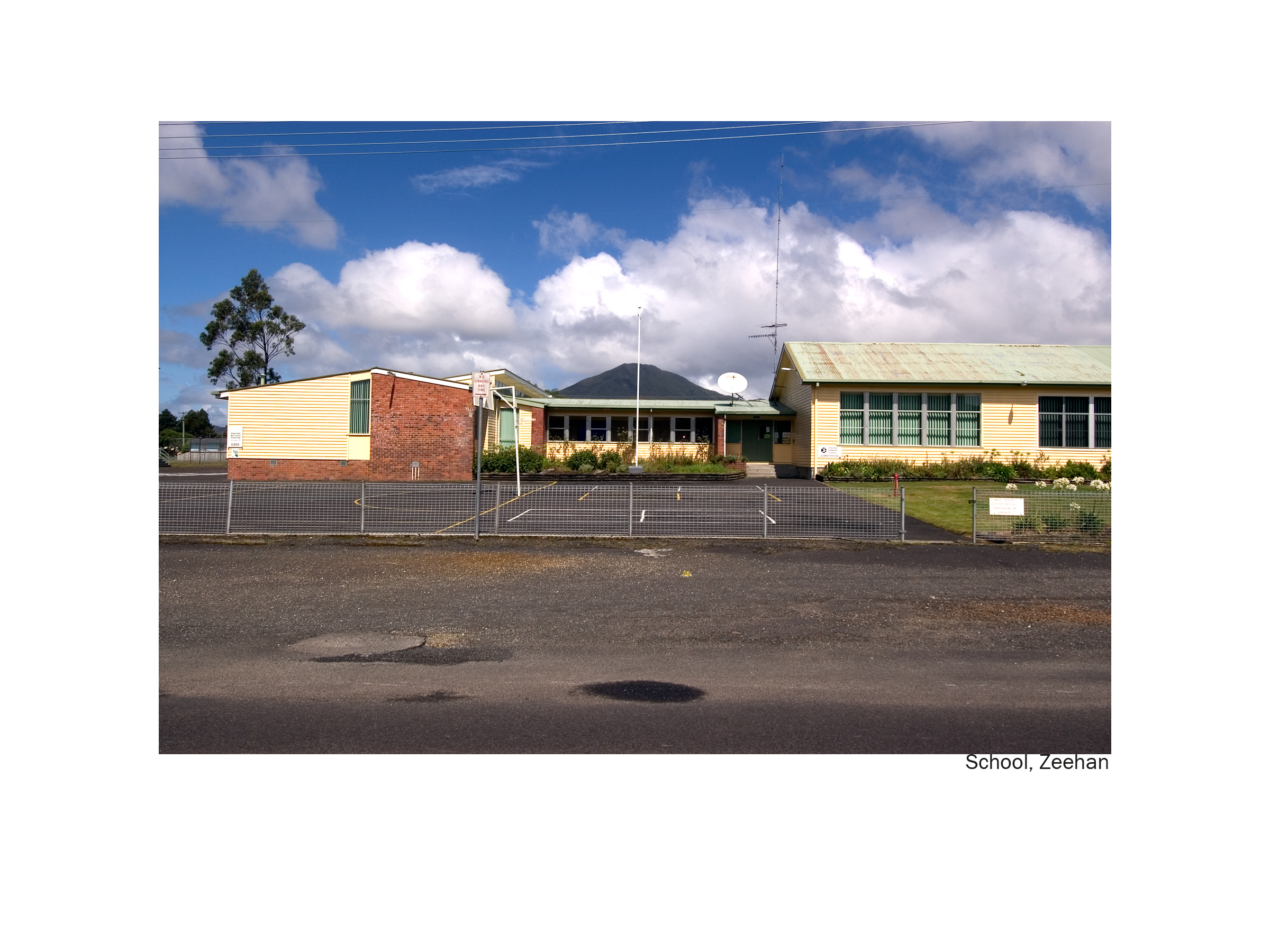 Disappearing TASMANIA - Shannon McDonell